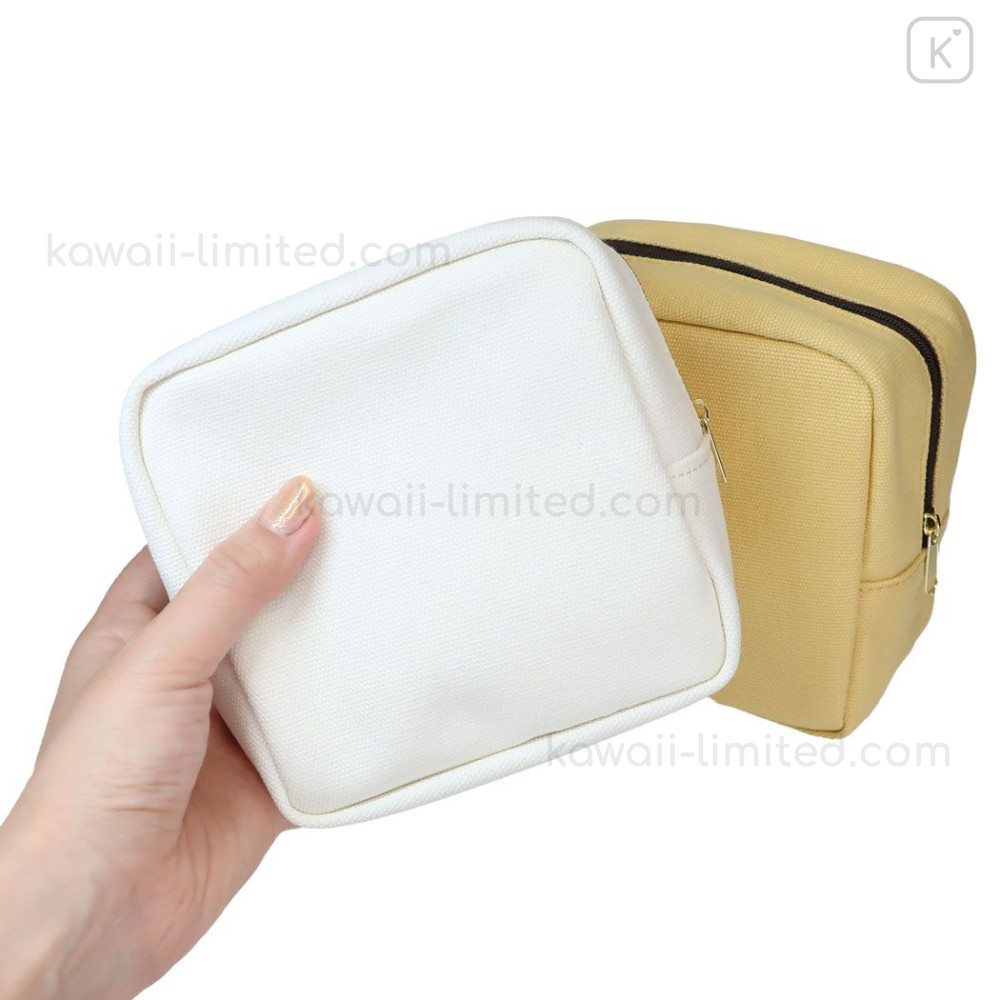 Japan Disney Square Pouch - Pooh / White | Kawaii Limited